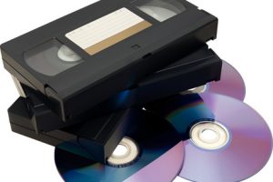 Cómo transferir videos VHS a DVD u otros formatos digitales ...